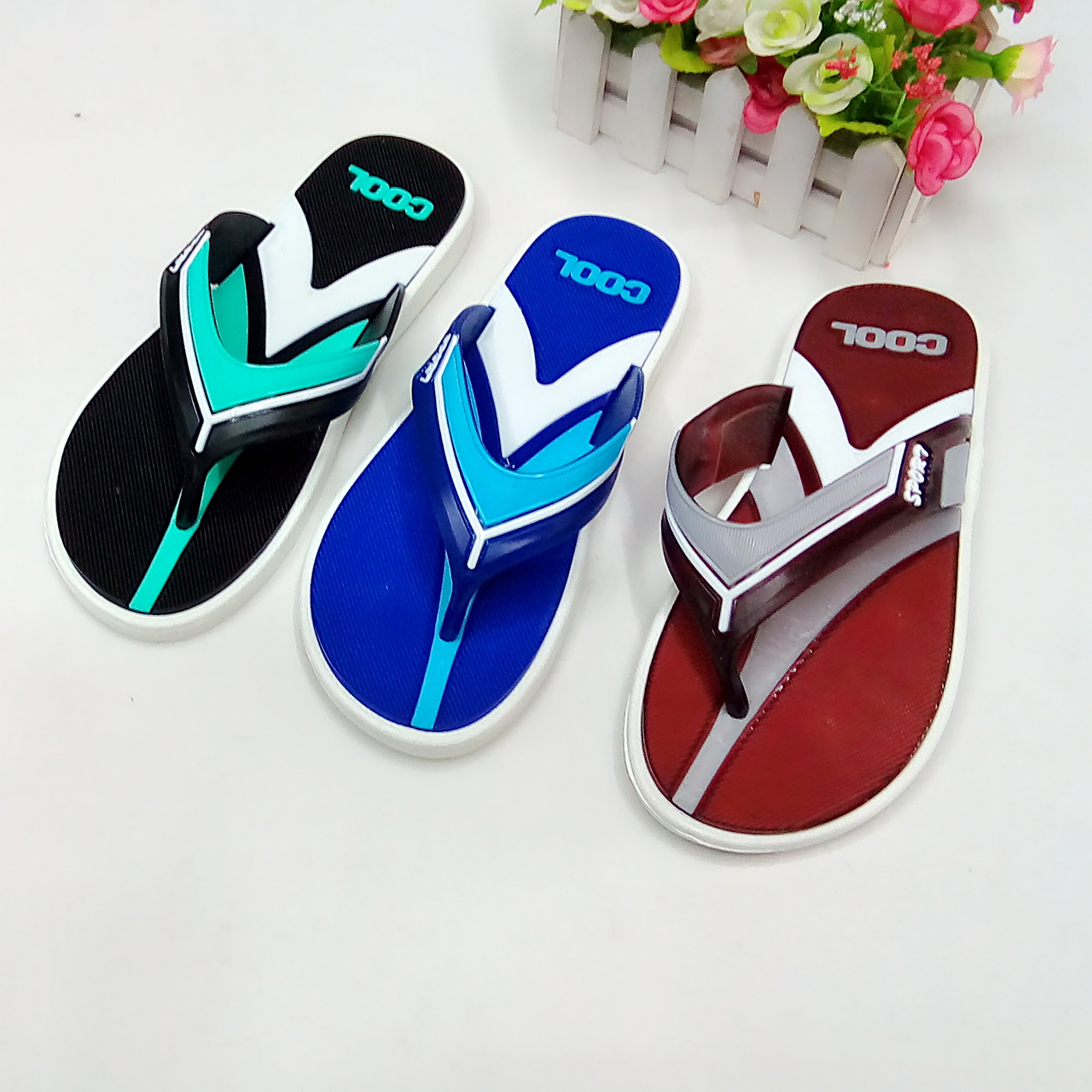 Supply 2018 new summer men's cool slippers anti-slip wear and wear ...